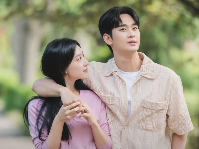 “Dari Berlakon Ke Bercinta” – Keserasian Kim Soohyun & Kim Jiwon Disamakan Dengan Hyunbin & Son ...